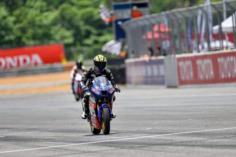 "R-Series Army" ตอกย้ำดีเอ็นเอความแรง กวาด 5 แชมป์ 12 โพเดี้ยม เปิด ...